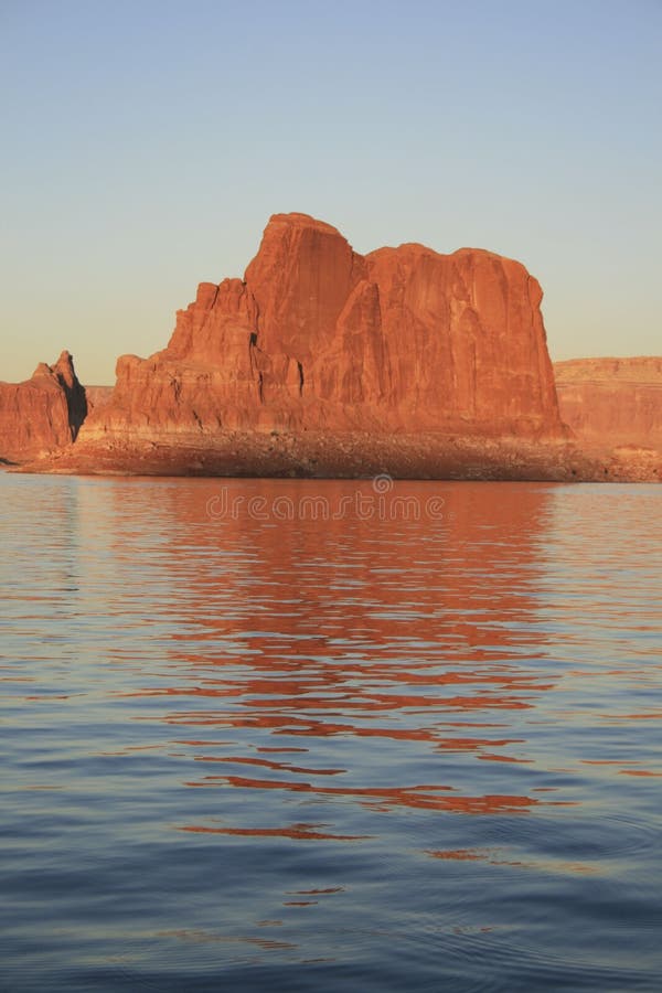 Reflection of Butte in Water Stock Image - Image of mountain, lake ...