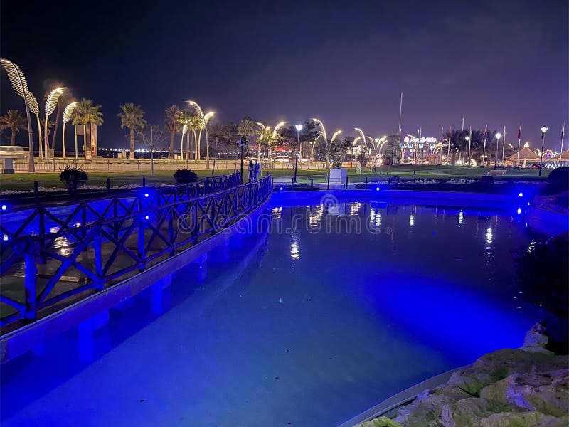 Reflection in the Fountain on the Corniche in the Evening in Doha Stock ...