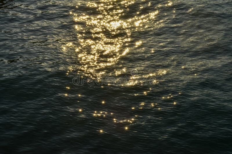 Reflection of Golden Sunlight on Water. Sunset Sea View with Sparkle ...