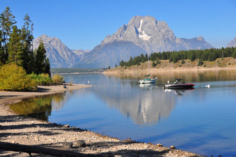 Reflection at Jackson Lake stock image. Image of camping - 11264865