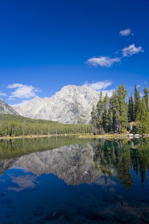 Jewel Lake in Colorado Rocky Mountains Stock Photo - Image of rocky ...