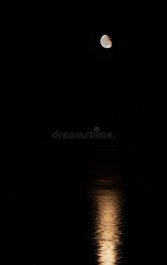 Reflection of the Moonlight Over the Sea Stock Photo - Image of round ...
