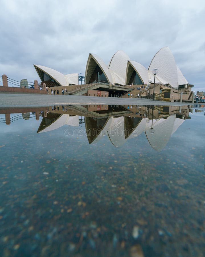 Reflection Opera House Sydney Art Piece 2019 Editorial Stock Image - Image of south, australian ...
