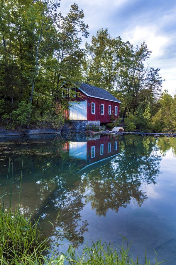 Reflection of Shed in Pond stock image. Image of fall - 60453971
