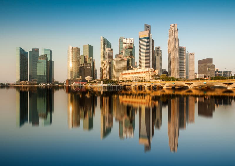 Reflection of Singapore Central Business District (CBD) in the Morning ...