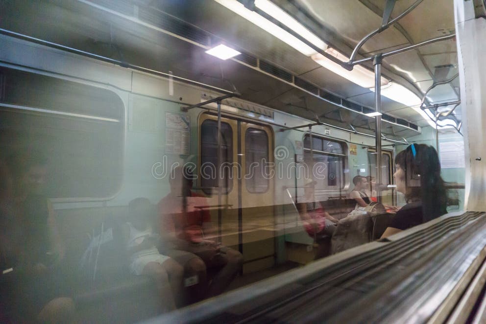 Reflection in Window of Metro Train, Blur, Motion, People, Subway ...