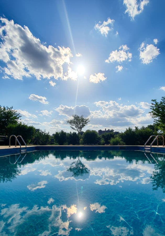 Reflective Pool Under a Bright Sunny Sky Stock Illustration ...