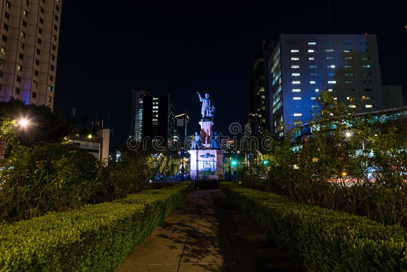 Glorieta Colon - Mexico City, Reforma Avenue, Nigh Scene Editorial ...