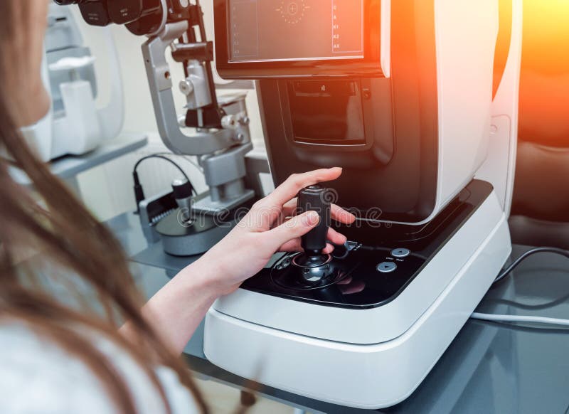 Refractometry and Keratometry. Refraction Test. Modern Optometry ...