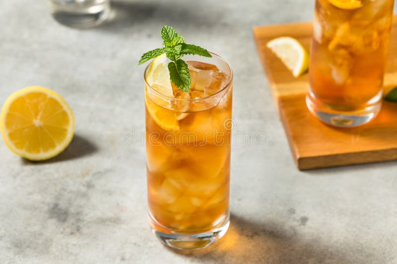 Refreshing Cold Iced Sweet Tea Stock Image - Image of citrus, slice ...