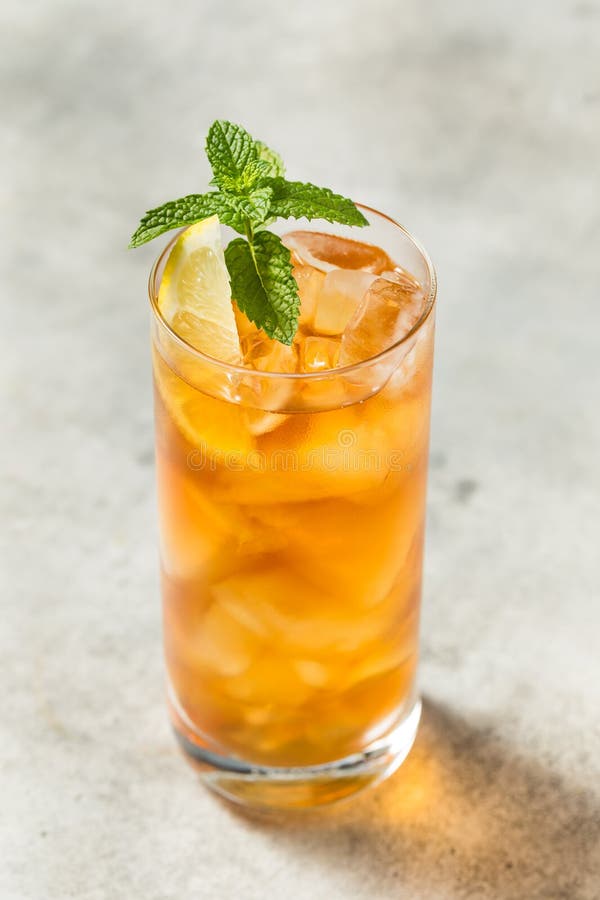 Refreshing Cold Iced Sweet Tea Stock Photo - Image of refreshing, soda ...