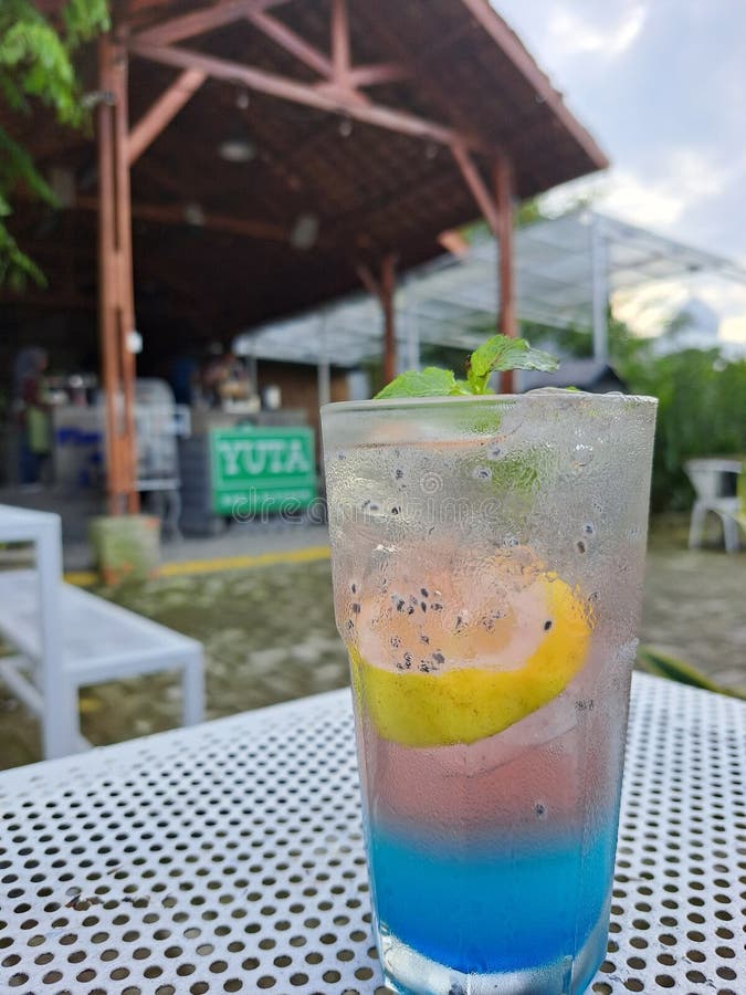 Refreshing Drink during the Day Stock Image - Image of sunday, cafe ...