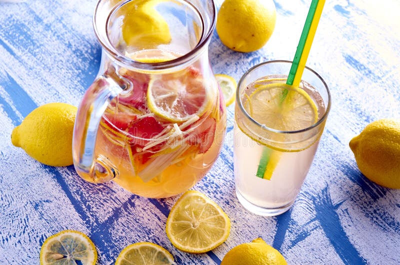 Refreshing Homemade Ice Cold Strawberry Lemonade Stock Image - Image of ...