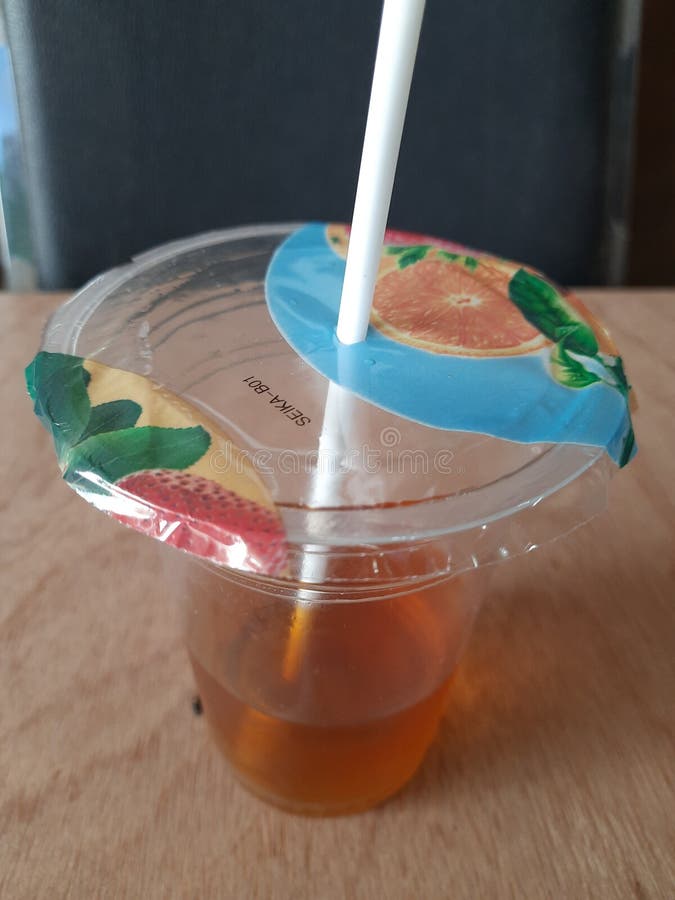 Refreshing iced tea editorial photography. Image of beer - 227485922