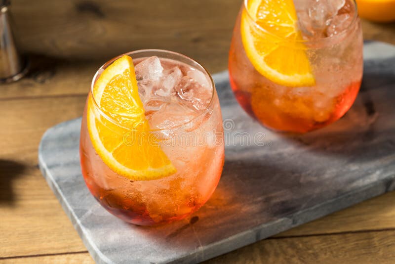 Refreshing Red Aperol Spritz Cocktail Stock Image - Image of aperitif ...