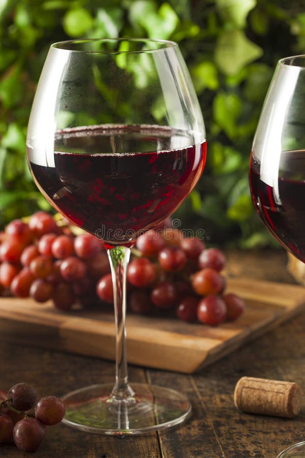 Refreshing Red Wine in a Glass Stock Image - Image of grape, rose: 43029825