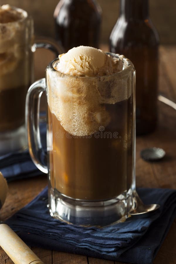 Refreshing Root Beer Float stock image. Image of beverage - 52120161