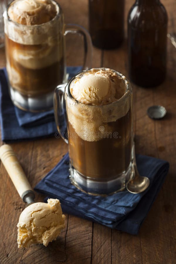 Refreshing Root Beer Float stock photo. Image of refreshing - 52121224