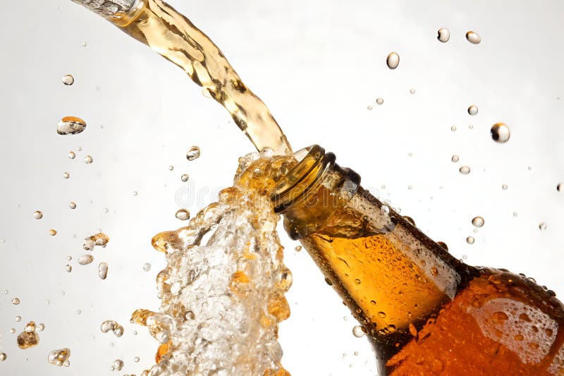 Refreshing Splash of Beer Bottle Stock Illustration - Illustration of ...