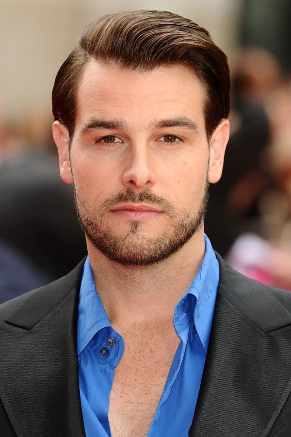 Regan Hall editorial photography. Image of premiere, leicester - 25275332