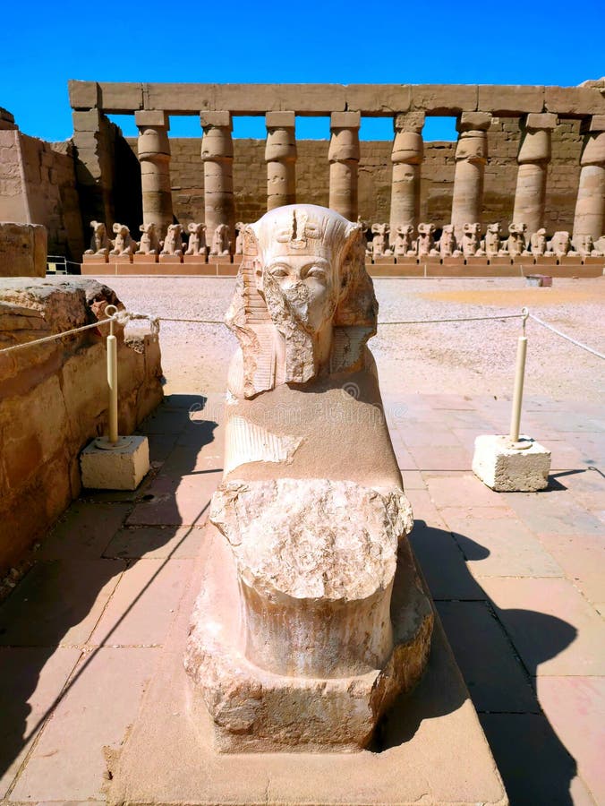 The Regent with the Jagged Face Editorial Stock Image - Image of blue ...