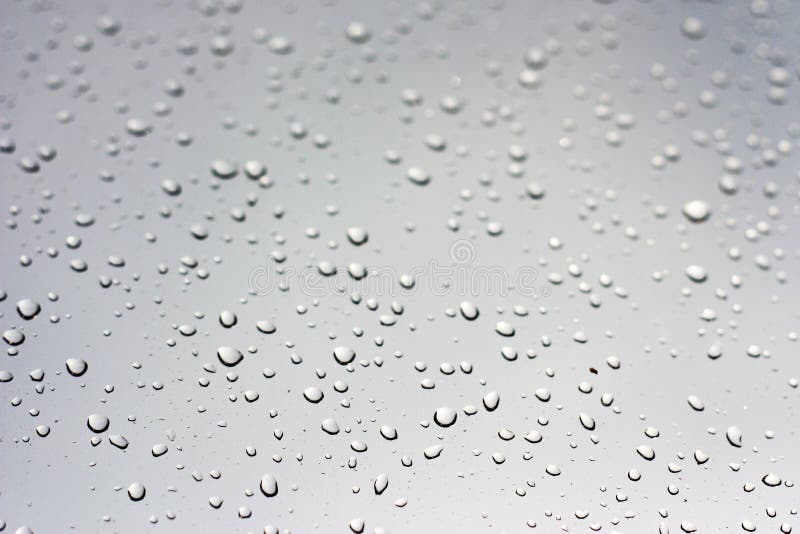 Regentropfen am Fenster stockbild. Bild von tropfenfänger - 9275801