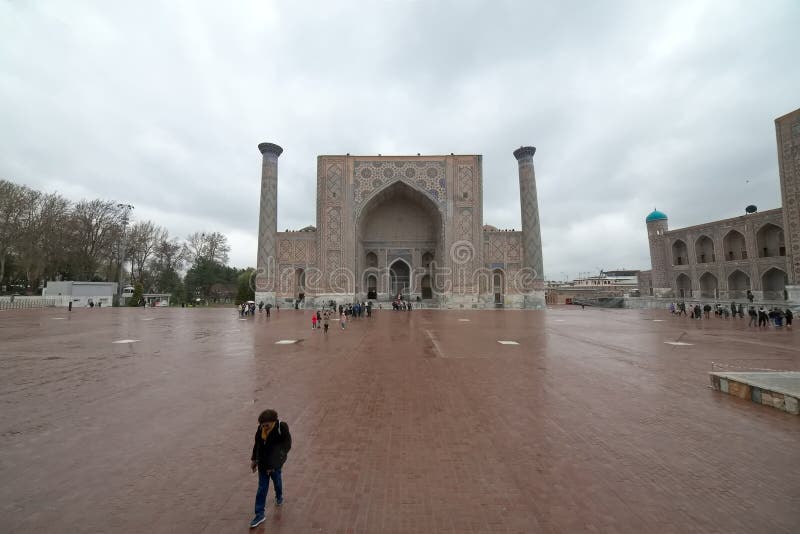 Registan Square Observatory Editorial Image - Image of heritage ...