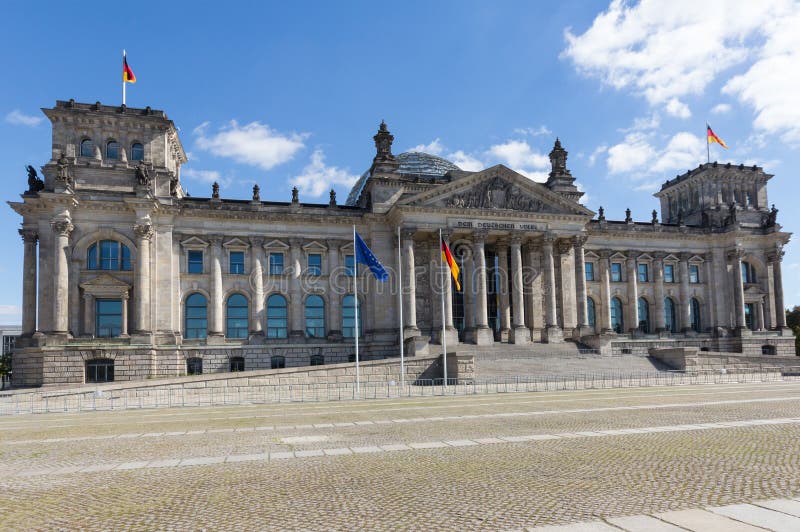 Reichstag Building Exterior - German Government Building Historic ...
