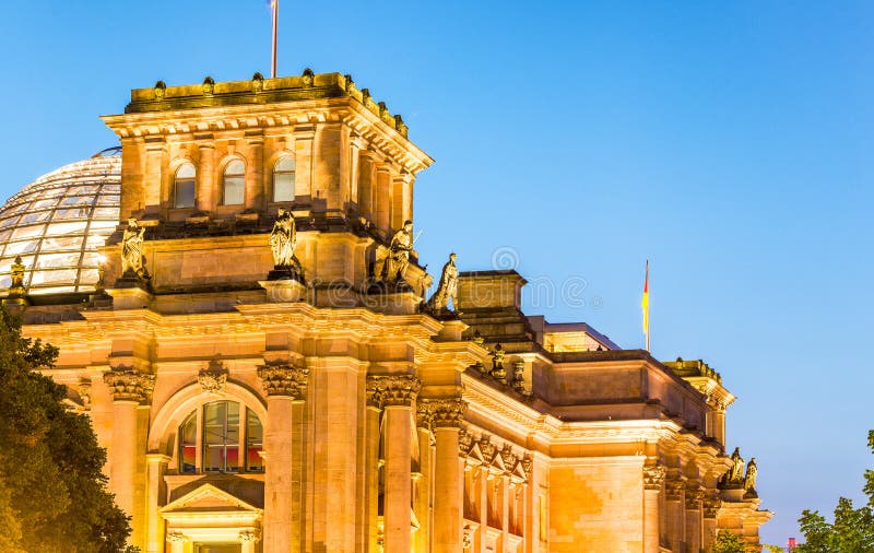 Reichstag and Bundestag Dome at Night, Berlin Stock Image - Image of ...