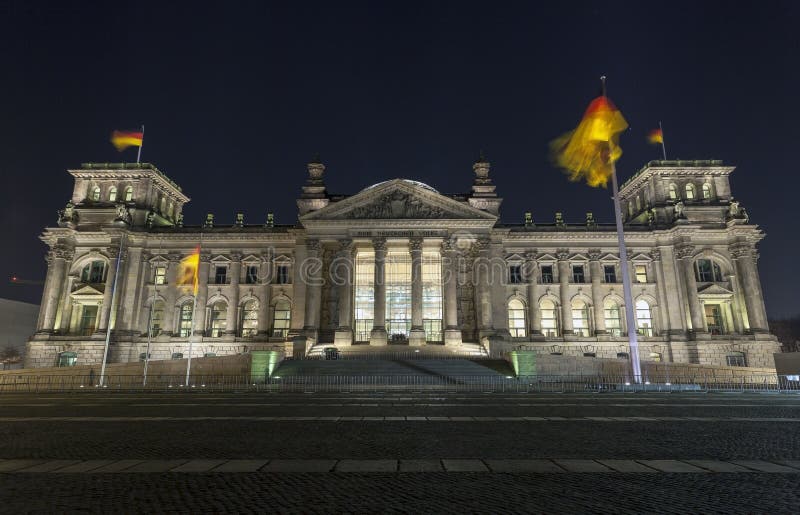 German Government Buildings Berlin Stock Photos - Download 416 Royalty ...