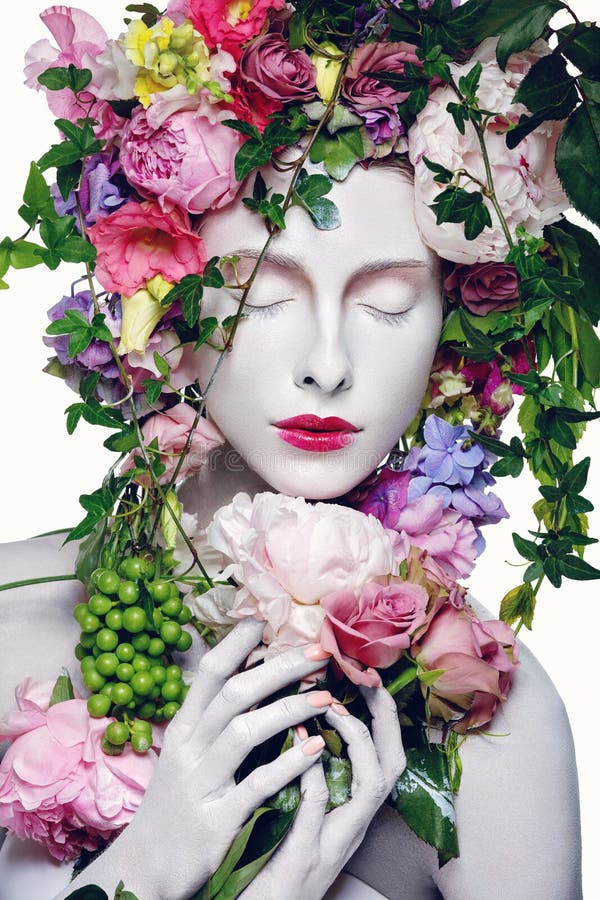 Reina hermosa de la flor foto de archivo. Imagen de arte - 89739944