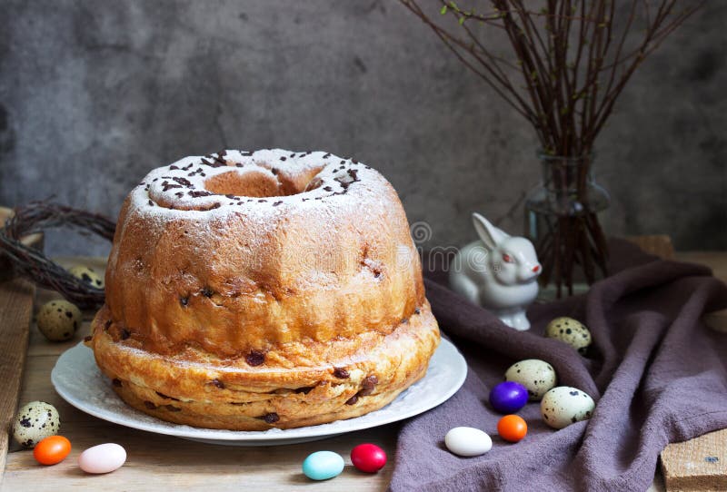 Reindling, German and Austrian Easter Cake in Easter Decoration. Rustic ...