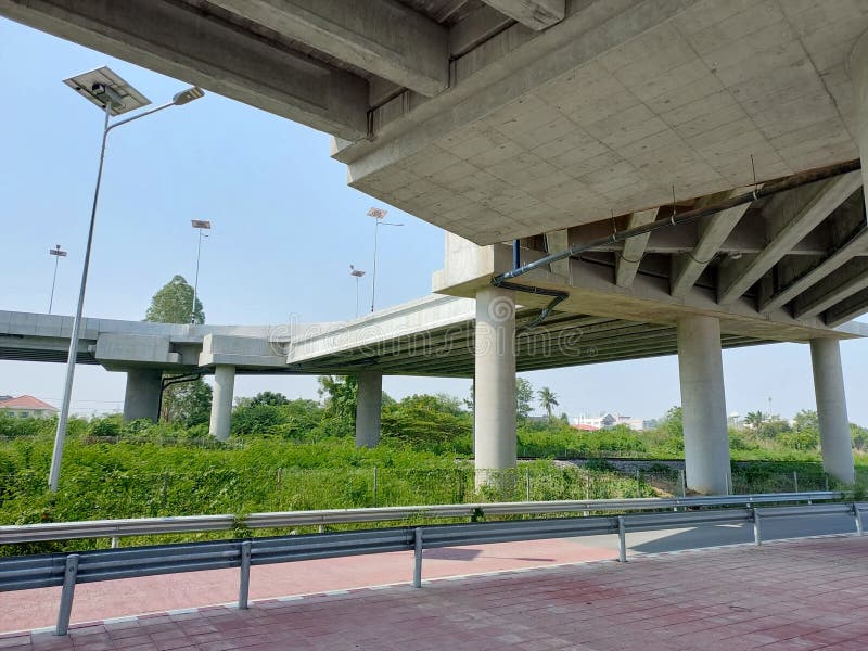 Reinforced Concrete Structure of Railway Bridges in Urban Areas Stock ...