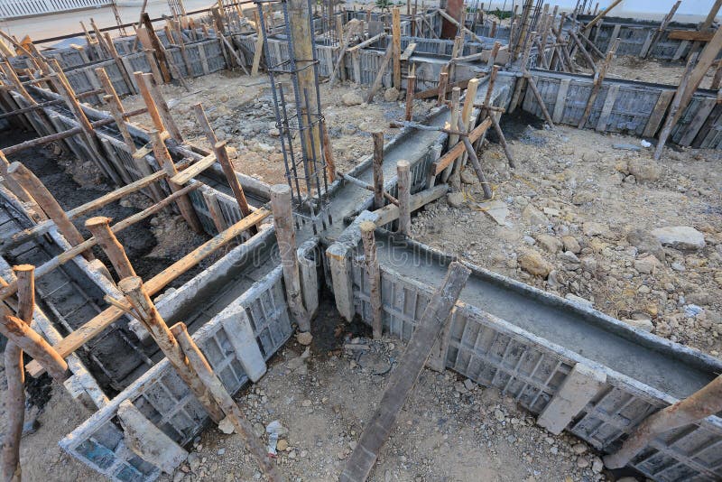 1+ Metal framework concrete pouring Free Stock Photos - StockFreeImages