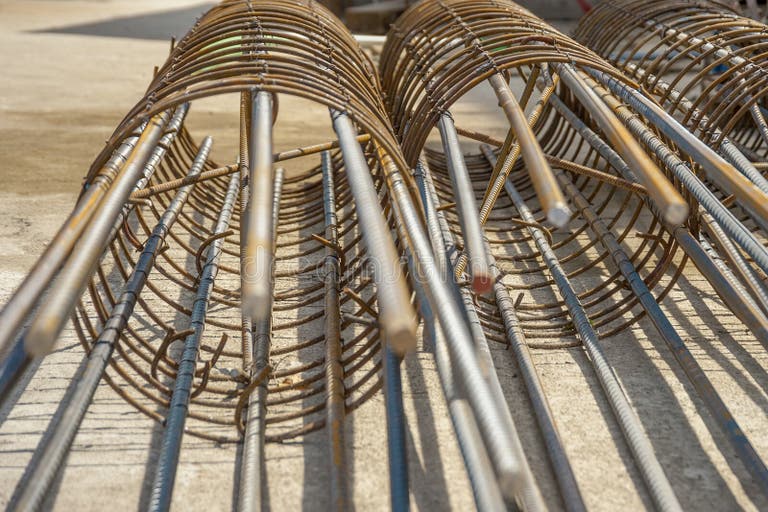 Reinforcing Cages of Round Columns Stock Photo - Image of reinforcement ...
