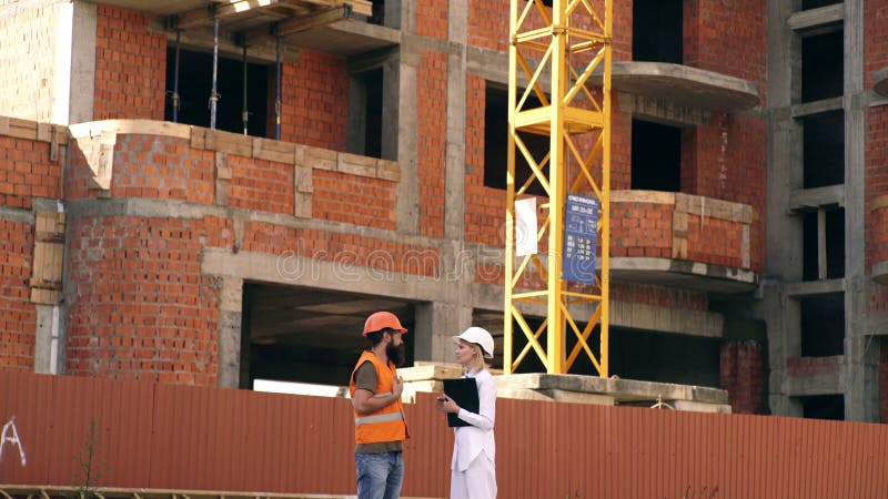 Relationships between Construction Clients and Participants Building ...