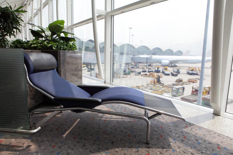 Relax Deck Chair at Airport Stock Photo - Image of deck, airplane: 29624112