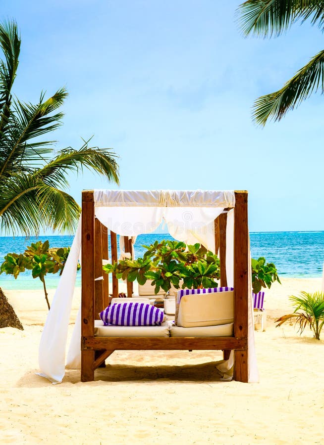 Relax on a Luxury VIP Beach with Nice Pavilion in a Sunshine Blue Sky ...