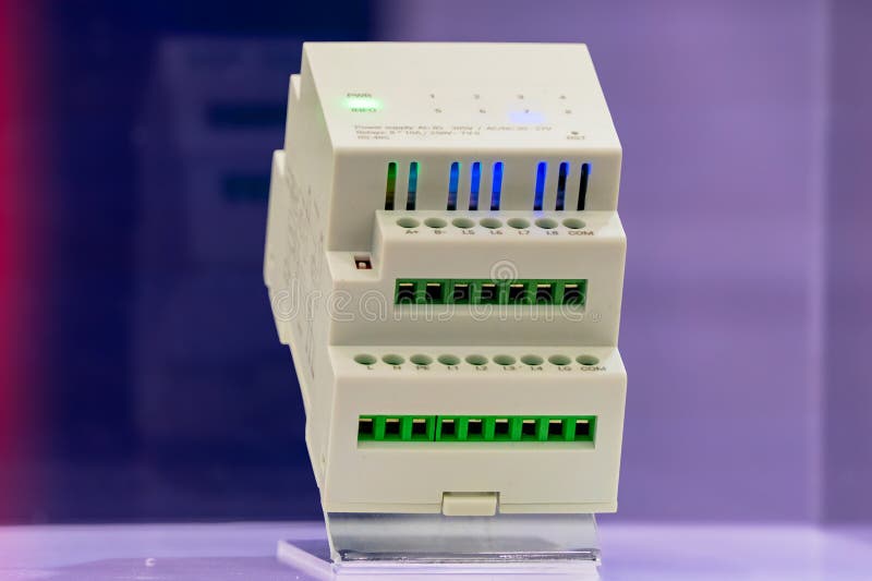 Relay for Connecting Switches with Different Outputs in One Switch for ...