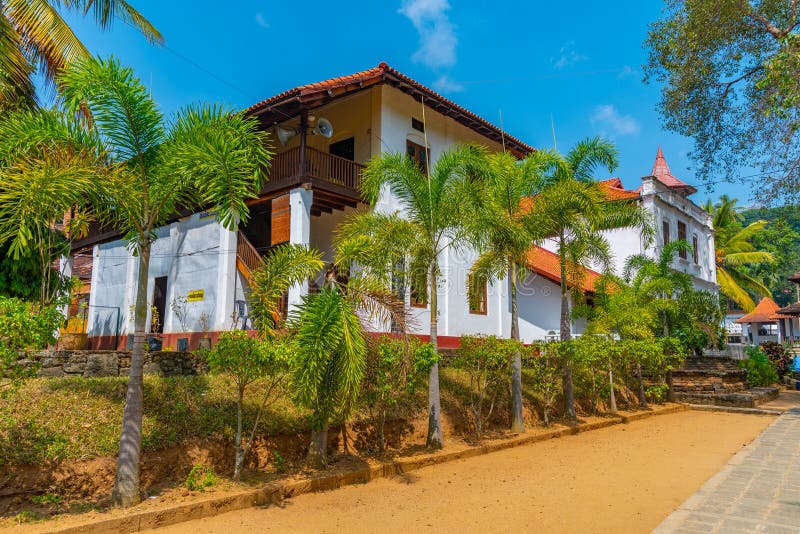 Religious Complex in Front of the Temple of the Sacred Tooth Rel Stock ...