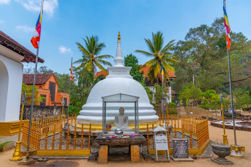 Religious Complex in Front of the Temple of the Sacred Tooth Rel Stock ...