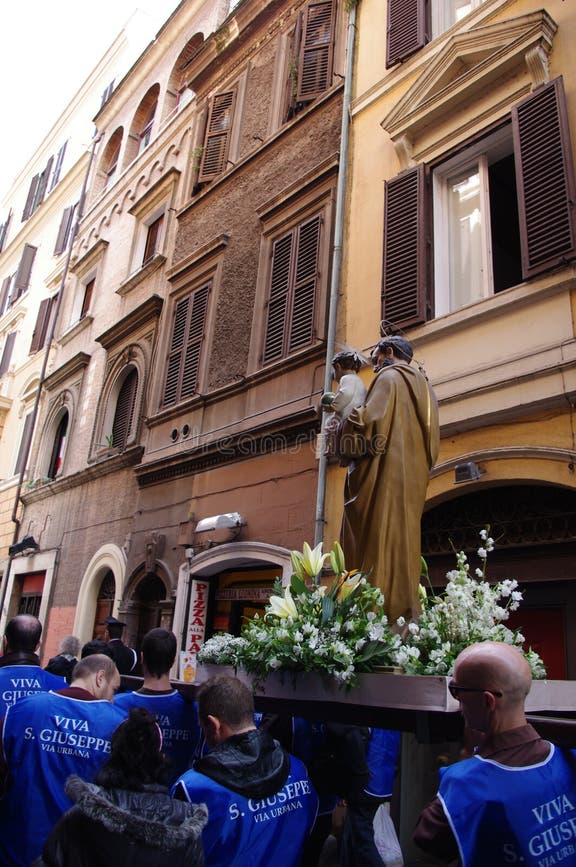 Religious procession editorial image. Image of rome, christianity ...