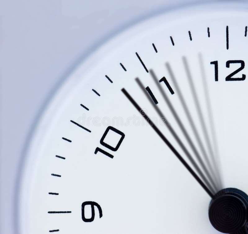 Reloj imagen de archivo. Imagen de movimiento, vida, clockwise - 3375827