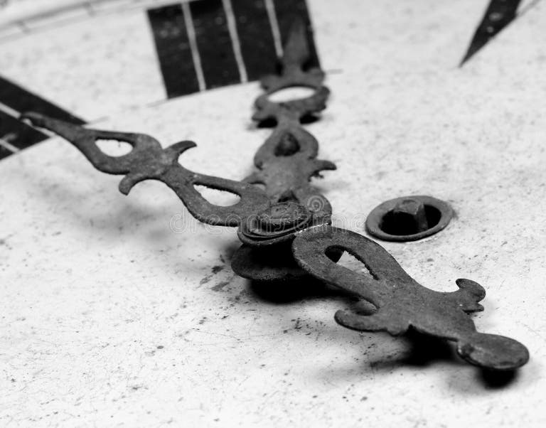 Reloj foto de archivo. Imagen de antigüedad, acometidas - 5189486