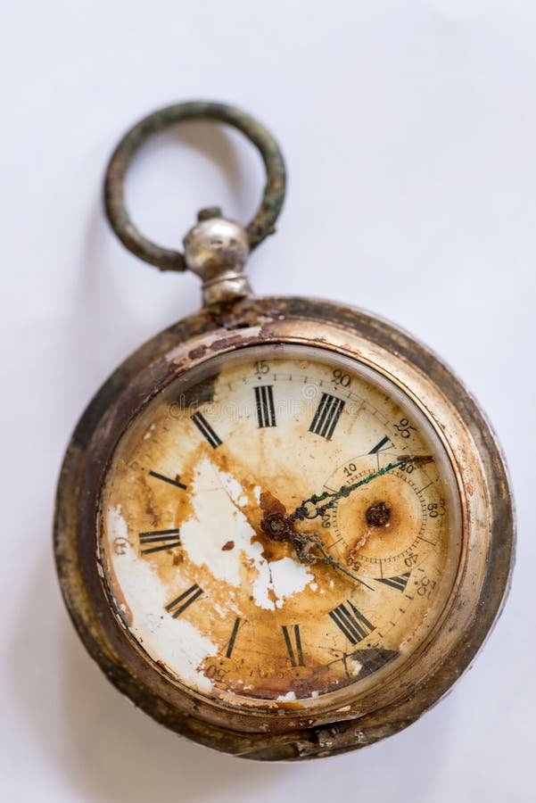 Reloj De Bolsillo Roto De Plata Antiguo Foto de archivo - Imagen de ...