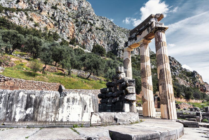 Remains of the Tholos of Athena Pronaia at the Delphi Site Editorial ...