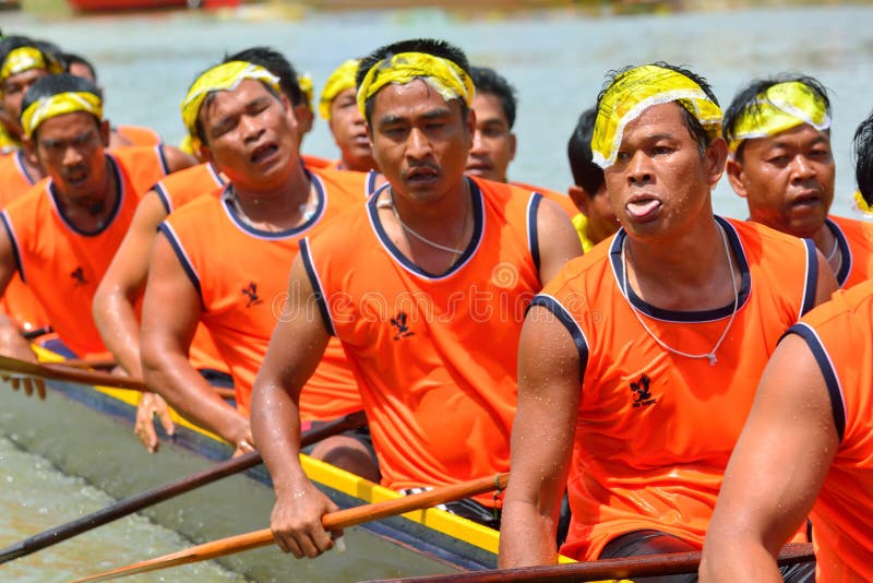 Remar la raza del equipo foto editorial. Imagen de potencia - 39536626