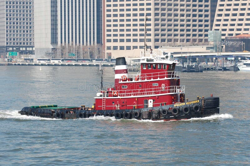 Remorqueur rouge photo éditorial. Image du neuf, batelier - 19104281