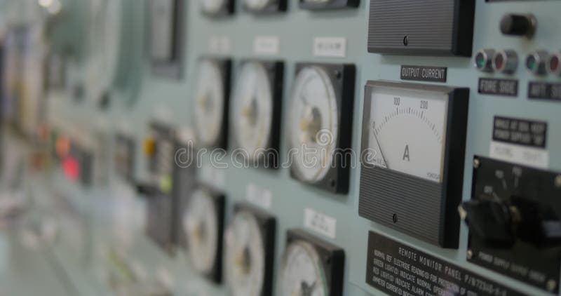 Remote Monitor Panel with Output Current Indicator in Engine Control ...