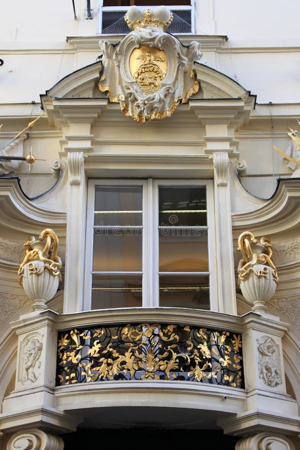 Renaissance Balcony in Venice Stock Photo - Image of historic, lancet ...
